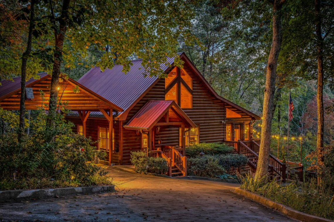 Cabin rentals North Georgia, TN & other areas. Cabins in Atl